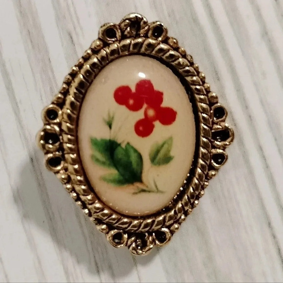 Camco | Jewelry | Rare Vintage Estate Sale Camco Gold Floral Pin Lapel ...